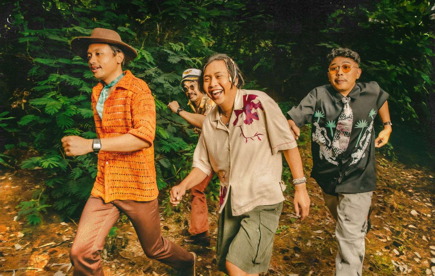 DOEL SUMBANG IKUT BERLAYAR BERSAMA THE PANTURAS